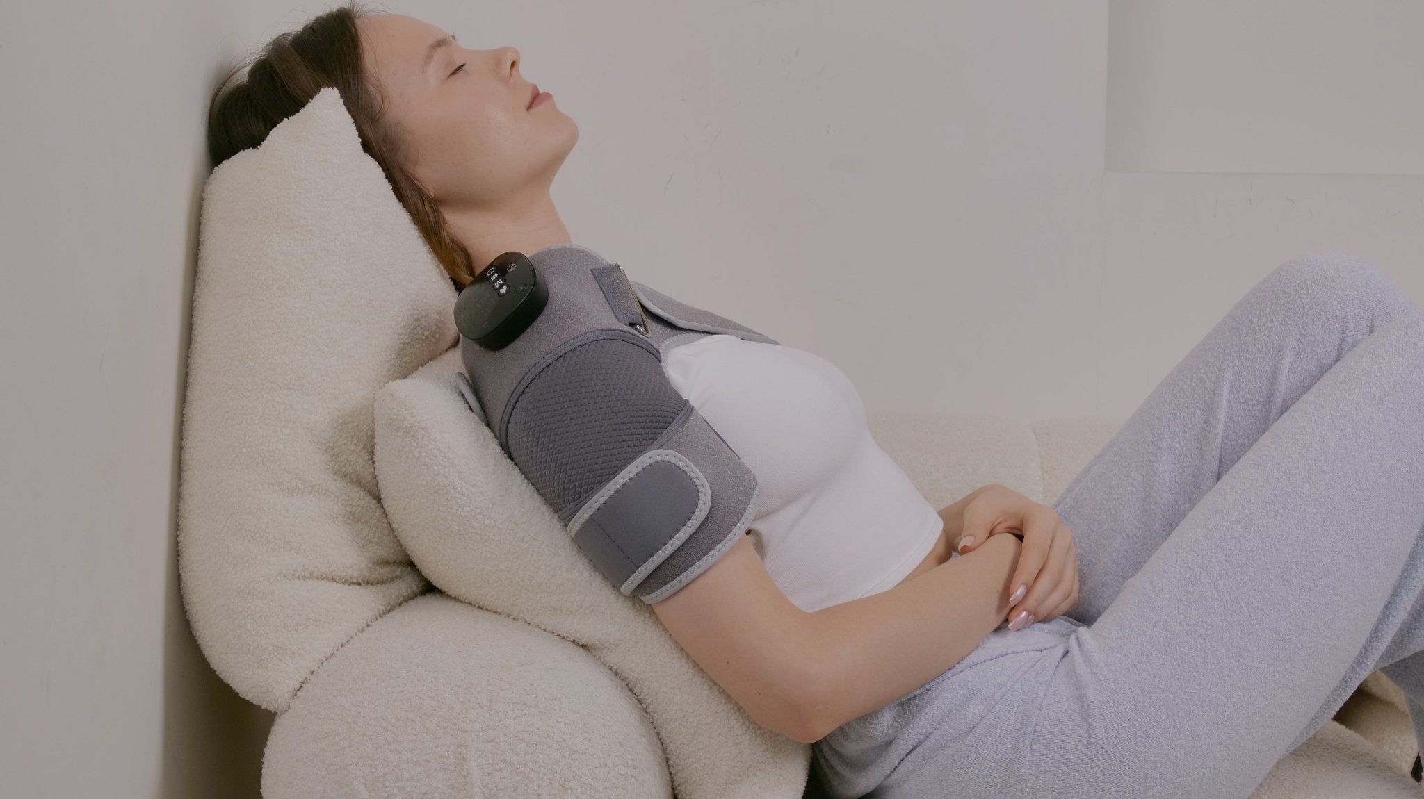 Vibration vs Heat Therapy for Pain Relief | FORTHiQ Guide